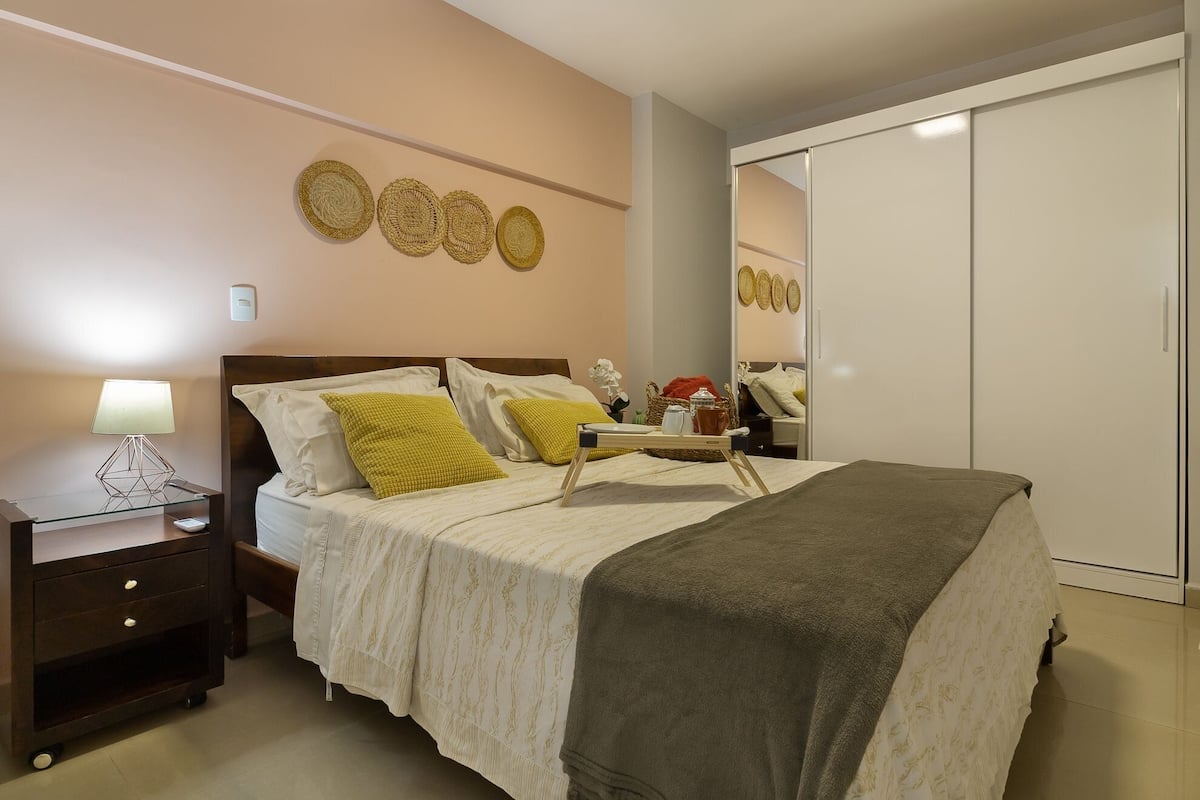 Apartamento | 2 quartos, cortinas/cortinados opacos, ferro/tábua de engomar