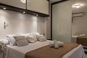 Apartamento | 2 quartos, cortinas/cortinados opacos, ferro/tábua de engomar 