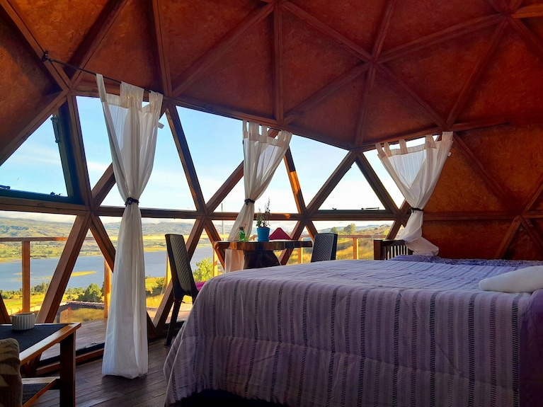 Domo Entre Nubes Vista Al Lago - Cundinamarca