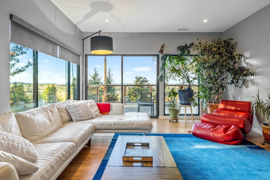 Private Pool & Large Deck: Modern Cotati Villa! - Petaluma, CA