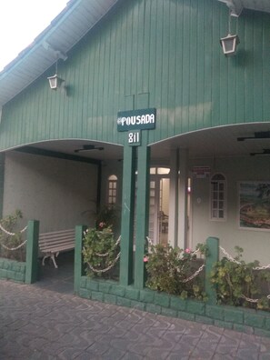 Fachada do alojamento