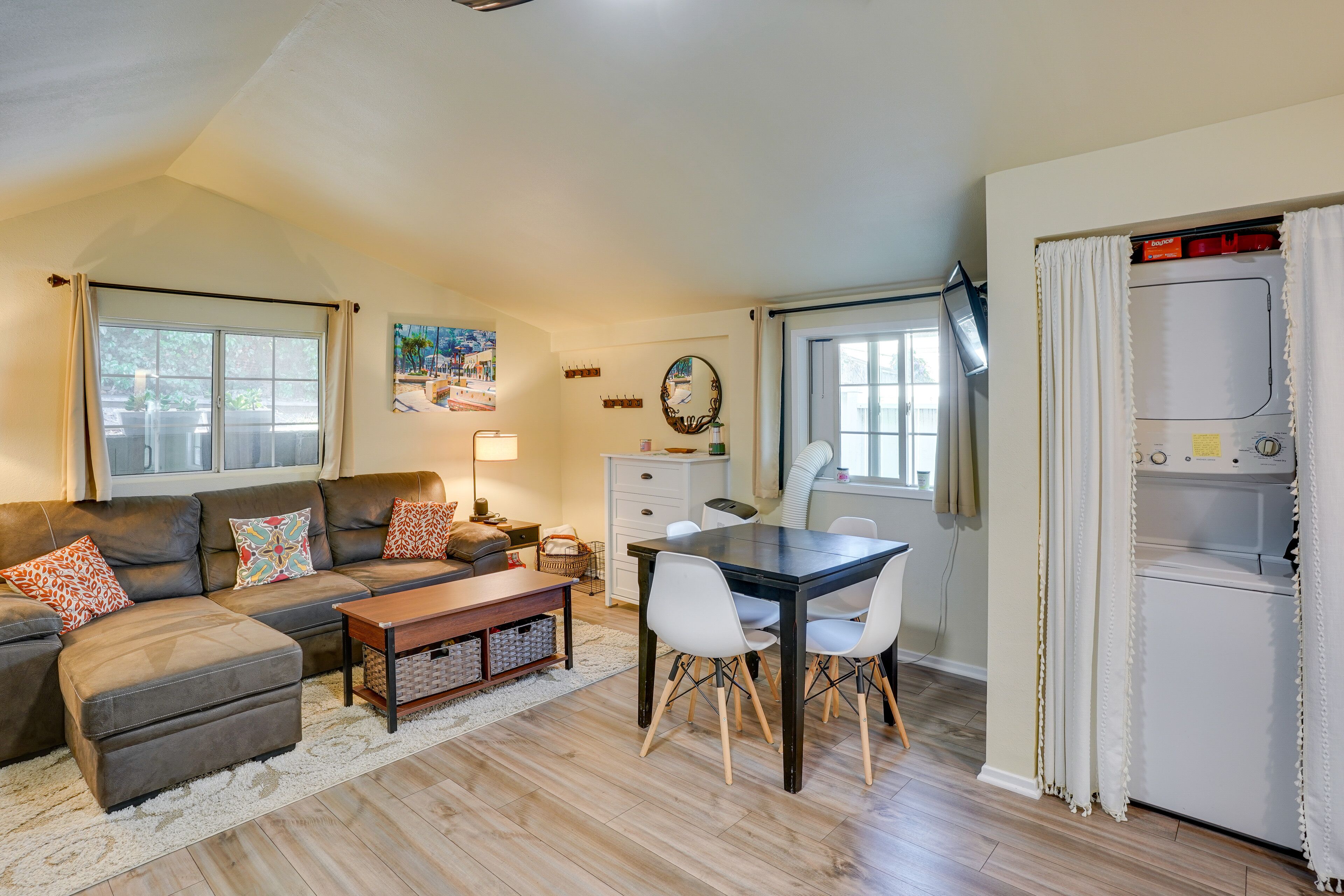 Avalon Cottage < Half-mi To Beaches & Crescent Ave - Santa Catalina Island, CA