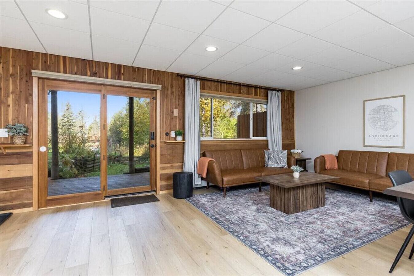 Creekside Getaway: On The Creek In Anchorage - Alaska