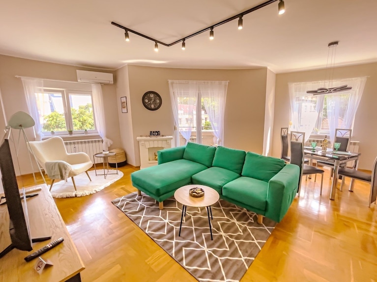 2 Bedrooms, City Center! - Belgrado