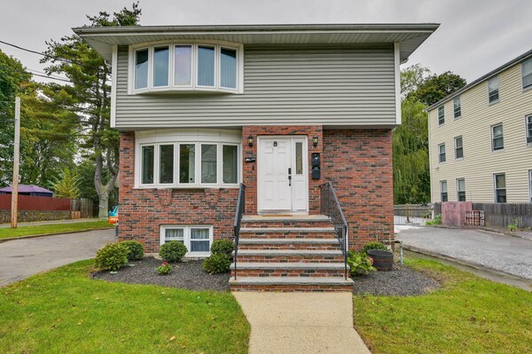 Boston Duplex W/ Foosball Table: 11 Mi To Downtown - Norwood, MA