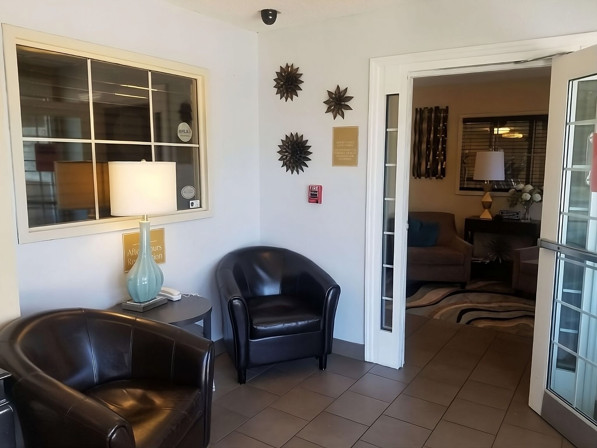 Spacious Unit With Fully-equipped Kitchen, Pets Allowed, Onsite Parking - Carrollton, TX