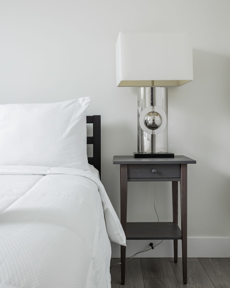 Modern Gateway Family-sized Suite In Thornhill-maple Ridge - Bc - Maple Ridge
