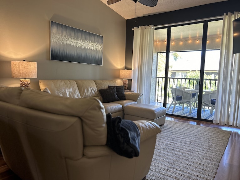 "The Salty Sugaree"-6 Miles To Beach, 1 Mile To Img, & Multiple Resort Pools! - Bradenton