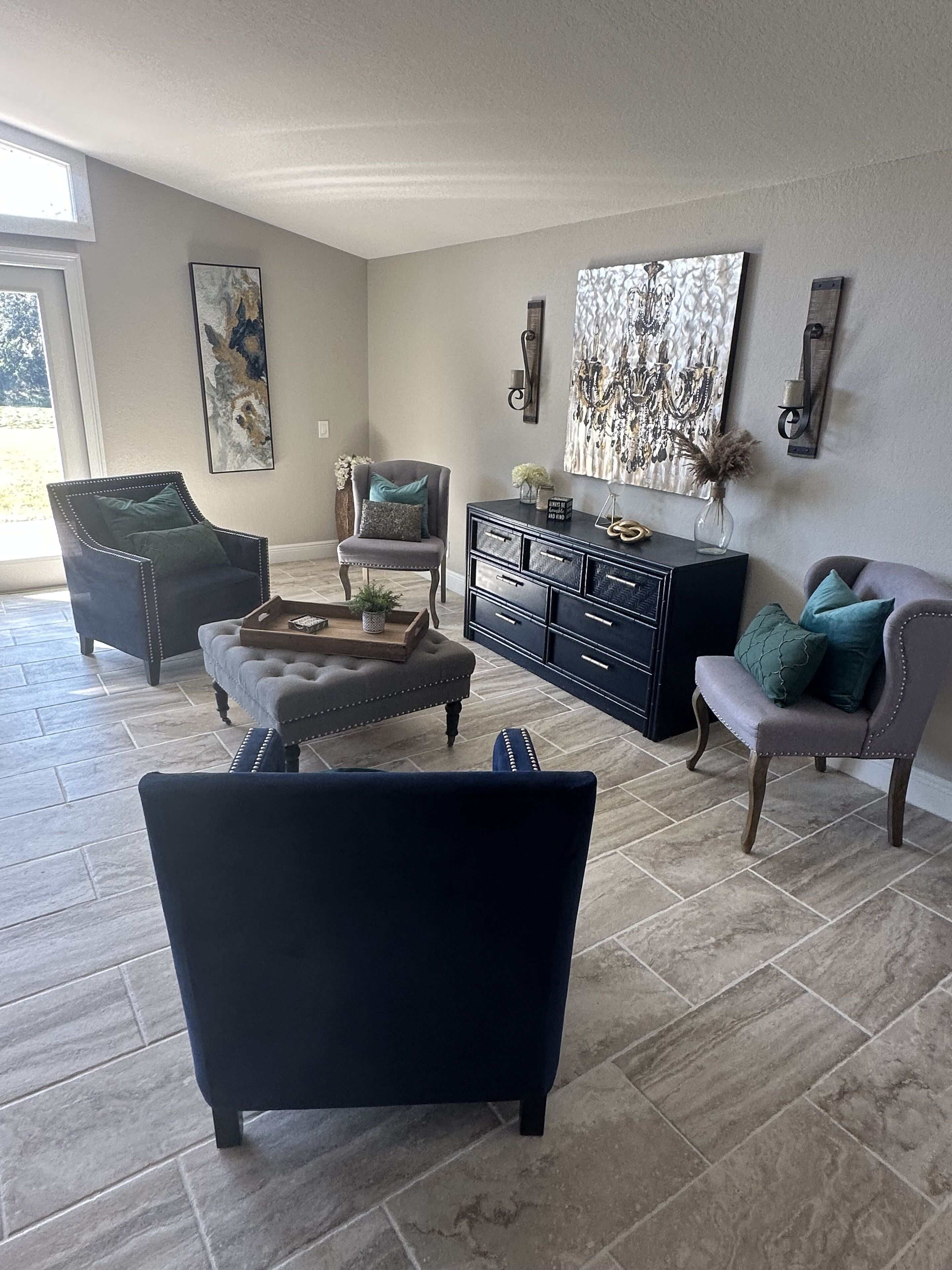 Modern Farmhouse On 2 Acres W/barn! Convenient To Everything Tampa Has To Offer! - Odessa, FL