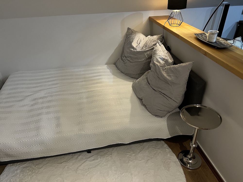 Top Apartment Mit Neuer Ausstattung In Bad Aibling - Bad Aibling