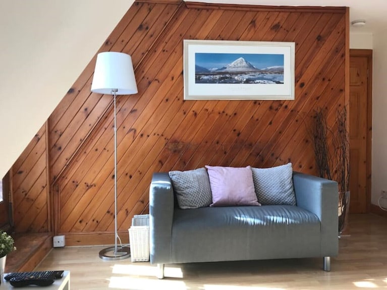 Stylish Apartment With Private Roof Terrace - Edimburgo