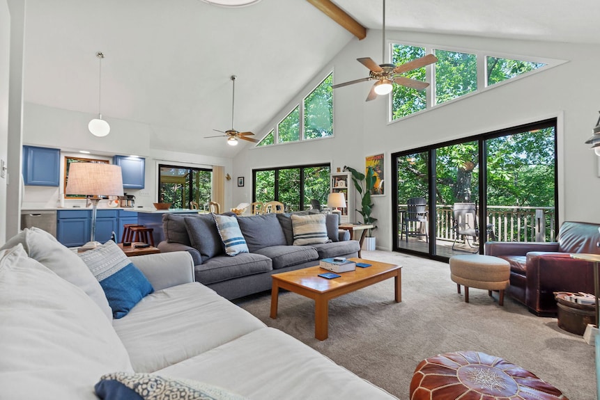 Charming Waterfront Getaway With Private Dock - Driftwood Beach, Lusby