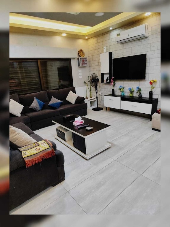 Tala Villa Dead Sea\nprivate 3 Bedrooms Chalet , Private Pool, Kids Playing Area - 암만 주