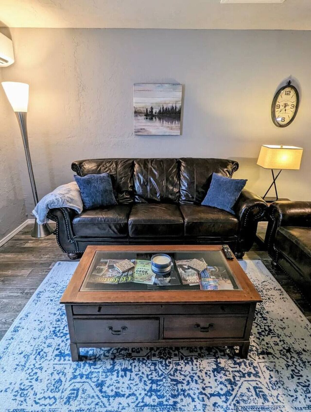 Rustic Bungalow - Rugged With A Touch Of Class - Davis, OK