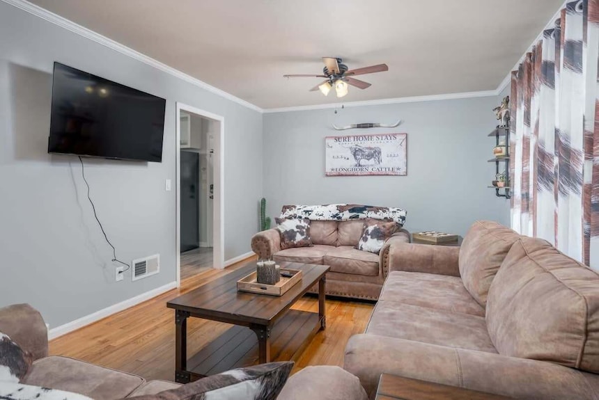 Touchdown Ranch | Near Stadium, Private Yard - Tuscaloosa, AL