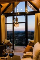 Cabana Canjerana | Escrivaninha, quartos à prova de som, Wi-Fi de cortesia