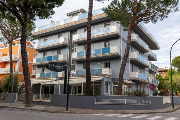 Elegance Suite Apartments - Siroli Collection - Cervia