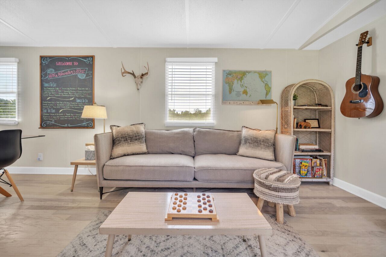 Quaint & Quiet W/ King Bed - Travelers Rest, SC