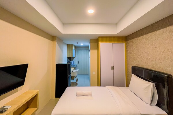 Cozy And Comfort Living Studio De Prima Apartment - Medan