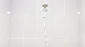 Estúdio | Banheiro | Chuveiro, toalhas de banho