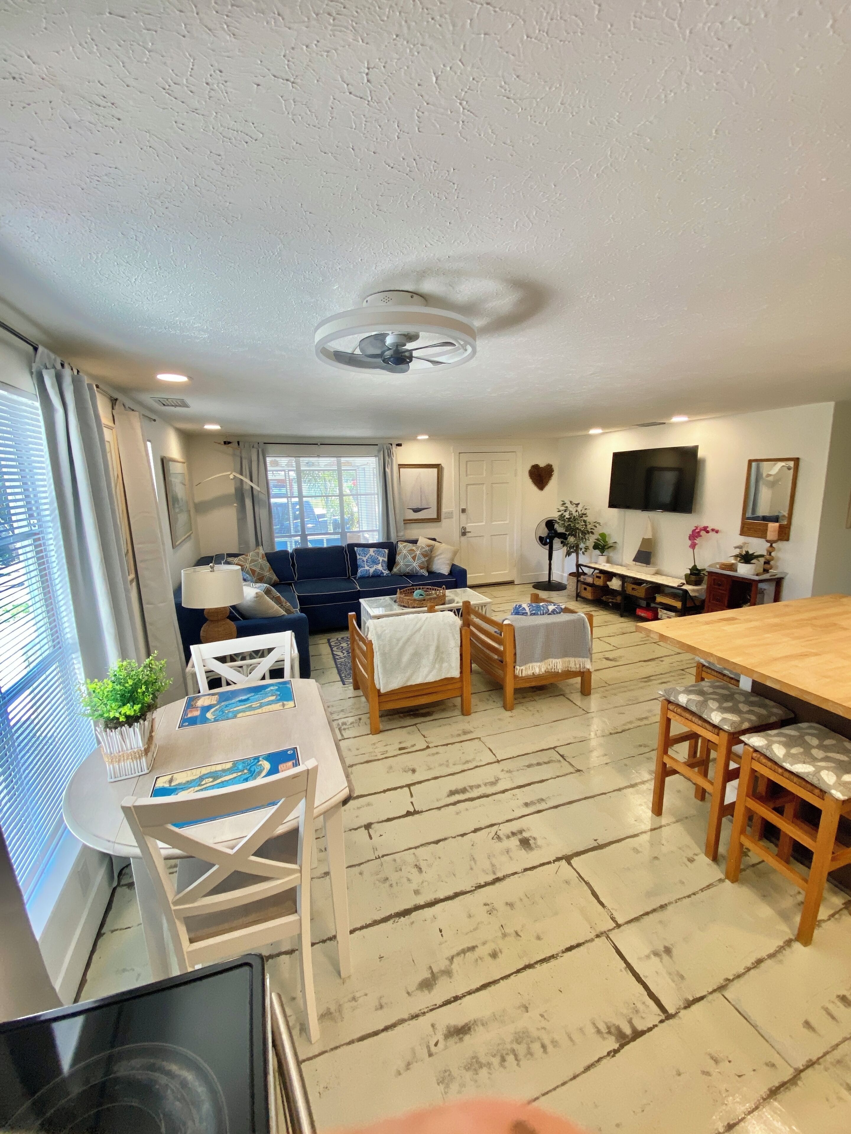 Waterside Cottage: Newly Renovated On Canal W 26 Boat Dock! - Sanibel Island, FL