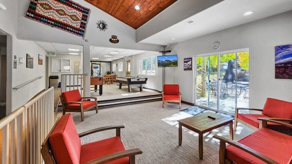 Cozy Dillon Mountain Apartment: Deck And Fire Pit - Summit County, CO