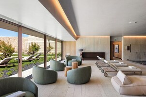 Sala(s) para tratamentos a casais, sauna, banheira de hidromassagem 