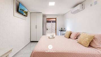Suite Design com Hidro Coletiva Pousada Solar dos Lírios | Lençóis de algodão egípcio, roupa de alta qualidade