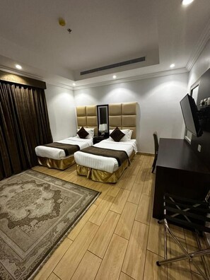 Quarto casal luxo | Cofres nos quartos, individualmente decorados
