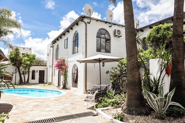 Casa Blanca Boutique Hotel Pension - Windhoek