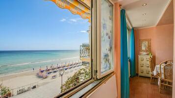 Apartamento Standard, vários quartos, 2 casas de banho (Il Bijou Di Rossella - Beach Front) | Interior