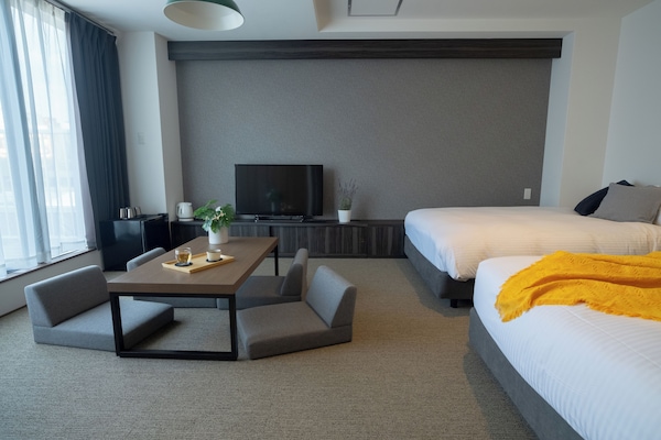 Studio 35 Family, Multiple Beds, Non Smoking | Camas de colchão pillowtop, com mobília individualizada