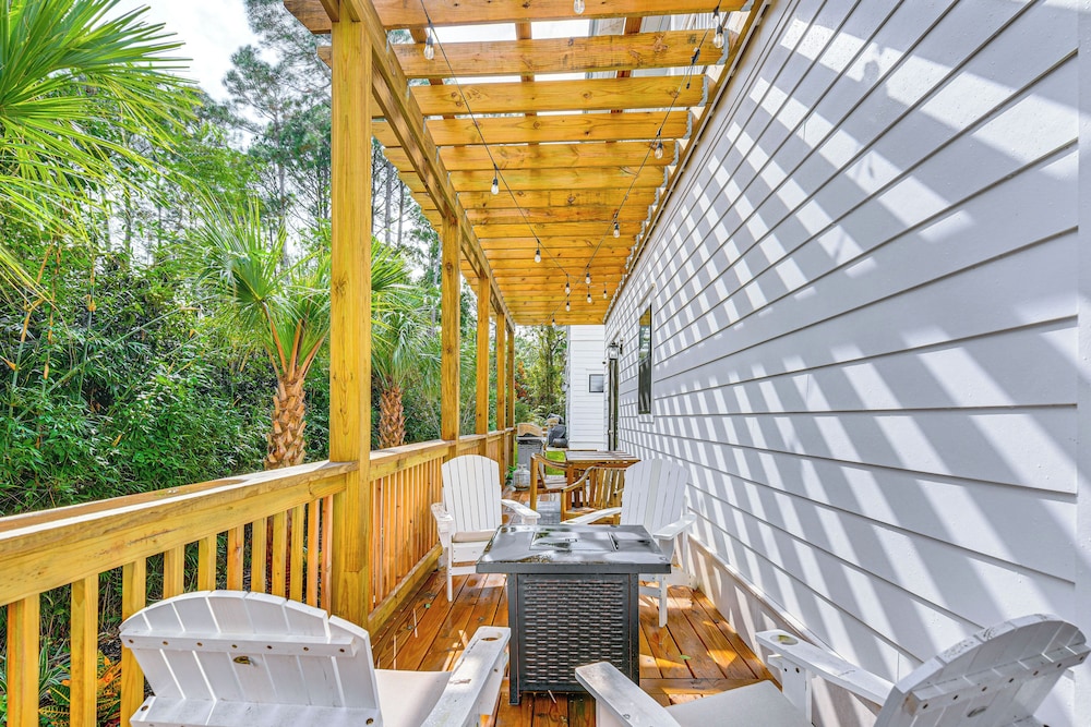 Florida Home - Grill & Pool Table, Walk To Beach - Miramar Beach, FL