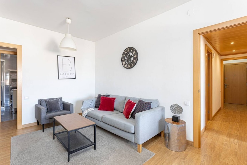 Delightful And Modern Design Apartment, Fully Equipped. - Castelldefels