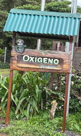 Fachada da propriedade. OXIGENO I