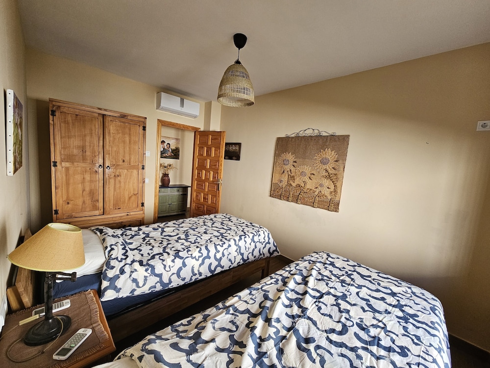Stunning 10 Persons Villa With Big Private Pool And Mountainview - Loja