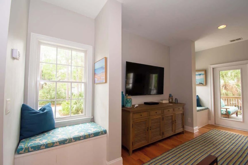 New To Vrbo! Resort Access Included! Golf Cart Included! - Fripp Island, SC