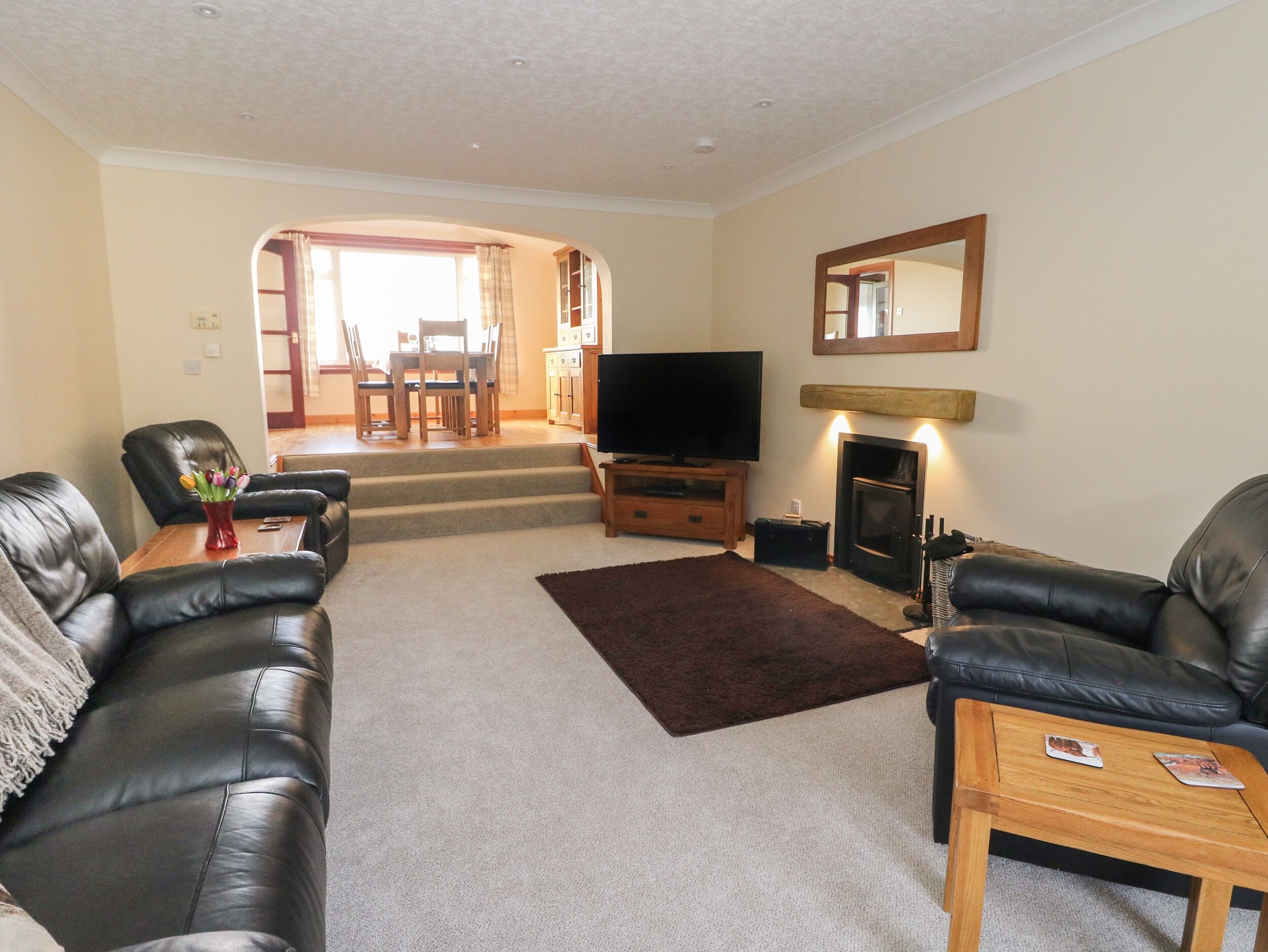 Dunira, Pet Friendly, Character Holiday Cottage In Mallaig - Mallaig