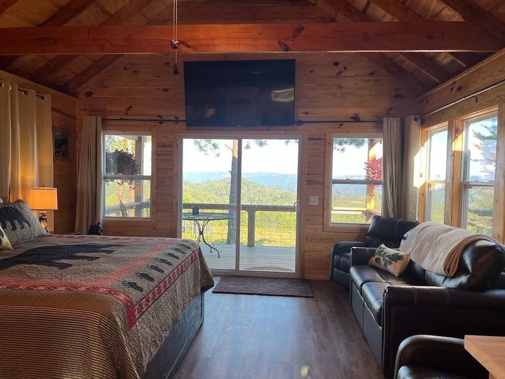 Bluff view cabin - Cole City | Vrbo