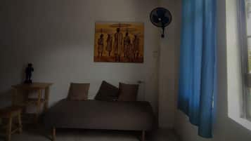 6 quartos, cofres nos quartos, Wi-Fi de cortesia