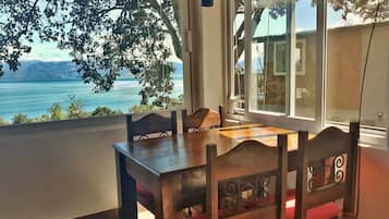 Casa luxo | Opções para refeição no quarto
