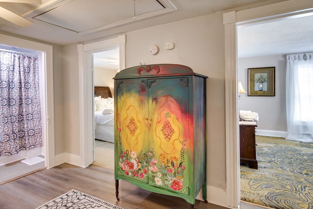 Charming Salisbury Getaway W/ Grill & Fire Pit! - Salisbury, MD