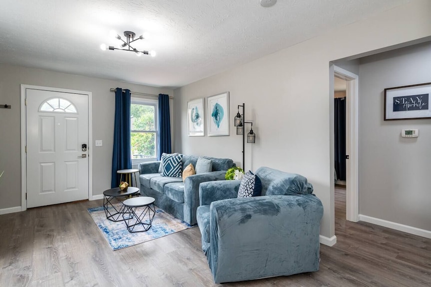 Remodeled-pet Friendly-5 Min To Wpafb And Downtown - Beavercreek, OH