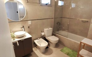 Apartamento, 1 quarto, acessível, para fumantes | Banheiro