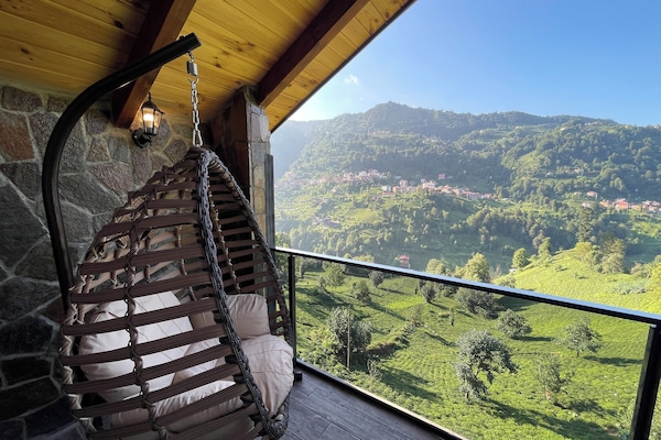 Villa Comfort | Vista para a montanha