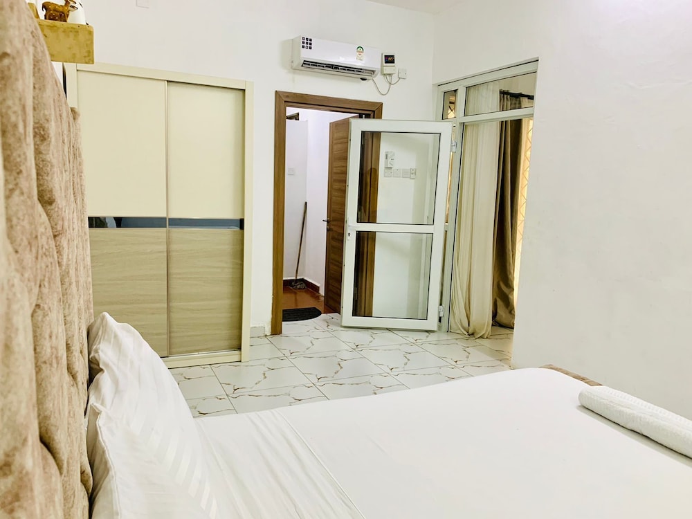 Lux Suites  Hydro Apartments Nyali - Mombasa