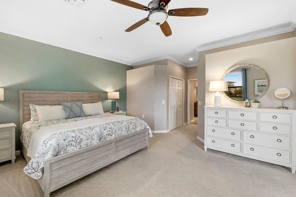 Luxury Coastal Living in a Resort-Like Golf and Tennis Community ...