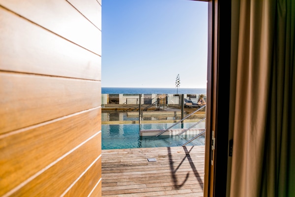 Quarto casal superior, suíte, vista para o mar | Vista do quarto