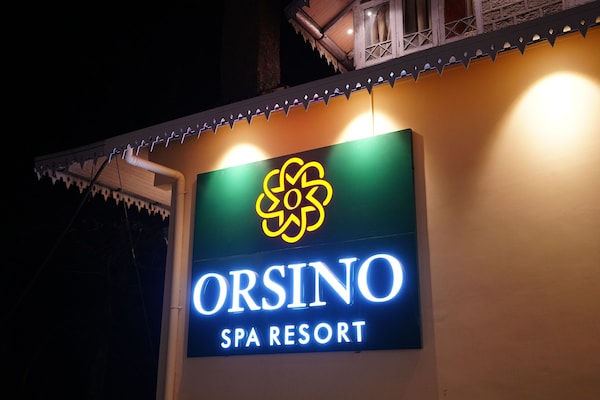 Orsino Resort Mall Road - Darjeeling