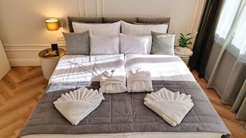 Quarto Duplo ou Twin Superior, não fumadores, Vista para a cidade | 1 quarto, camas de colchão viscoelástico